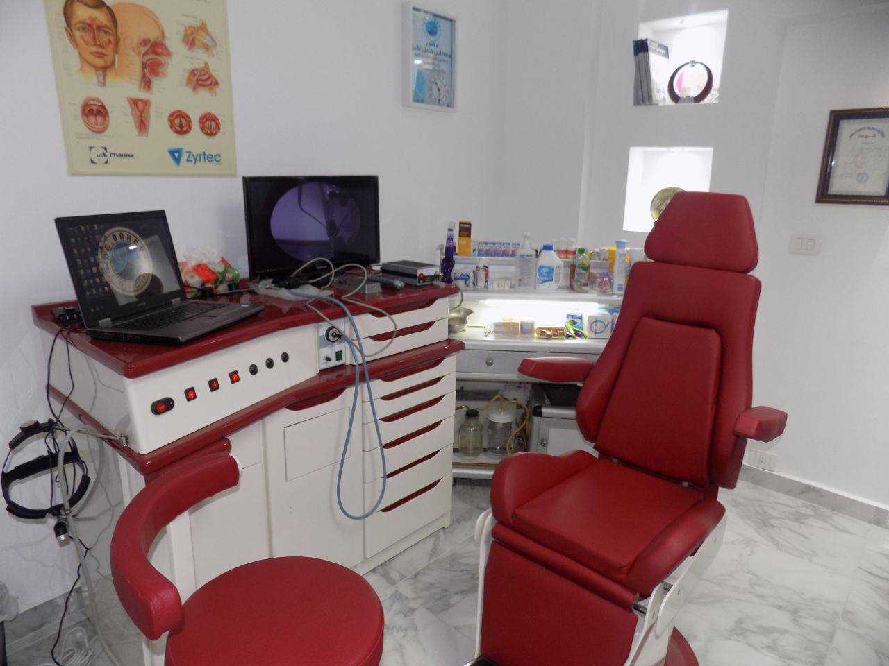 احجز مع دكتور مصطفي بكري استشاري انف واذن وحنجرة | فيزيتا