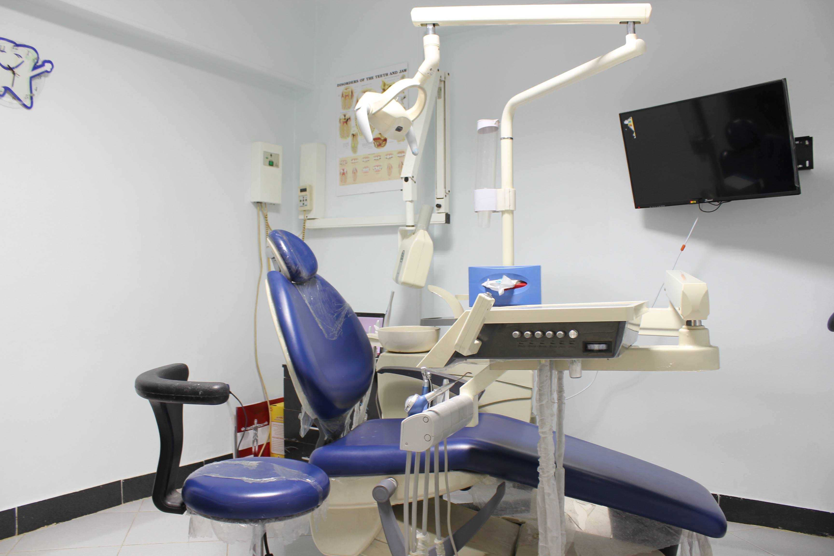 احجز مع عيادة سمايل كيور دنتال كلينيك أخصائي اسنان | فيزيتا