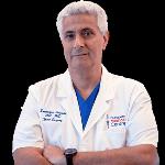 دكتور دومينيك سماحة استشاري عظام | فيزيتا